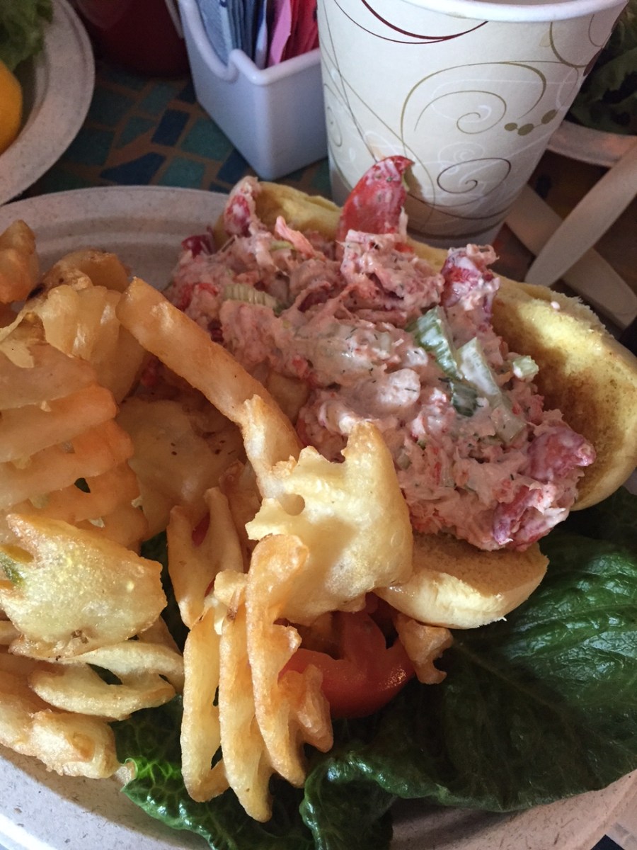 Cyril’s – Peaches to Apples